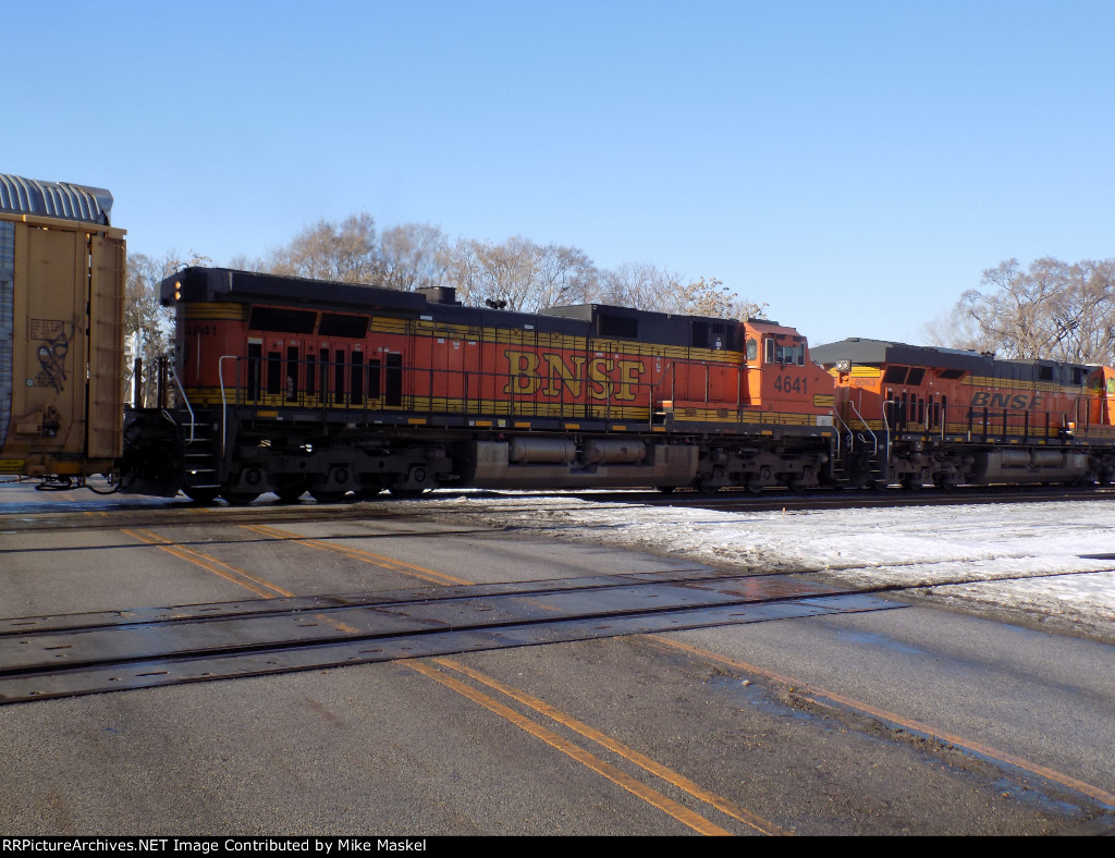 BNSF 8063